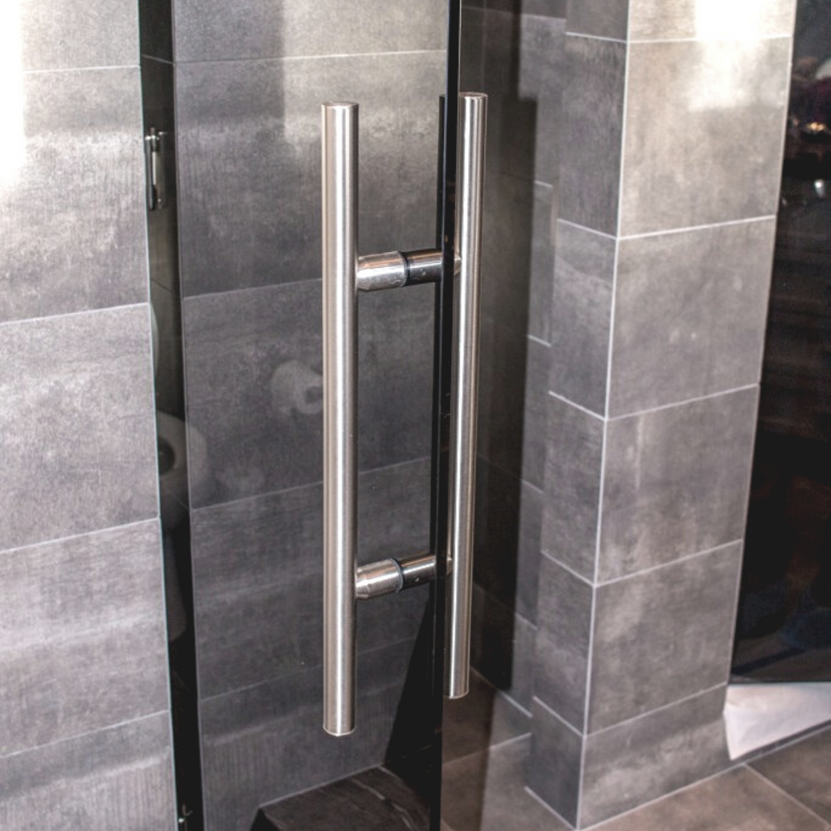 H109 H-Handle Glass Door Wood Door for Sale Philippines